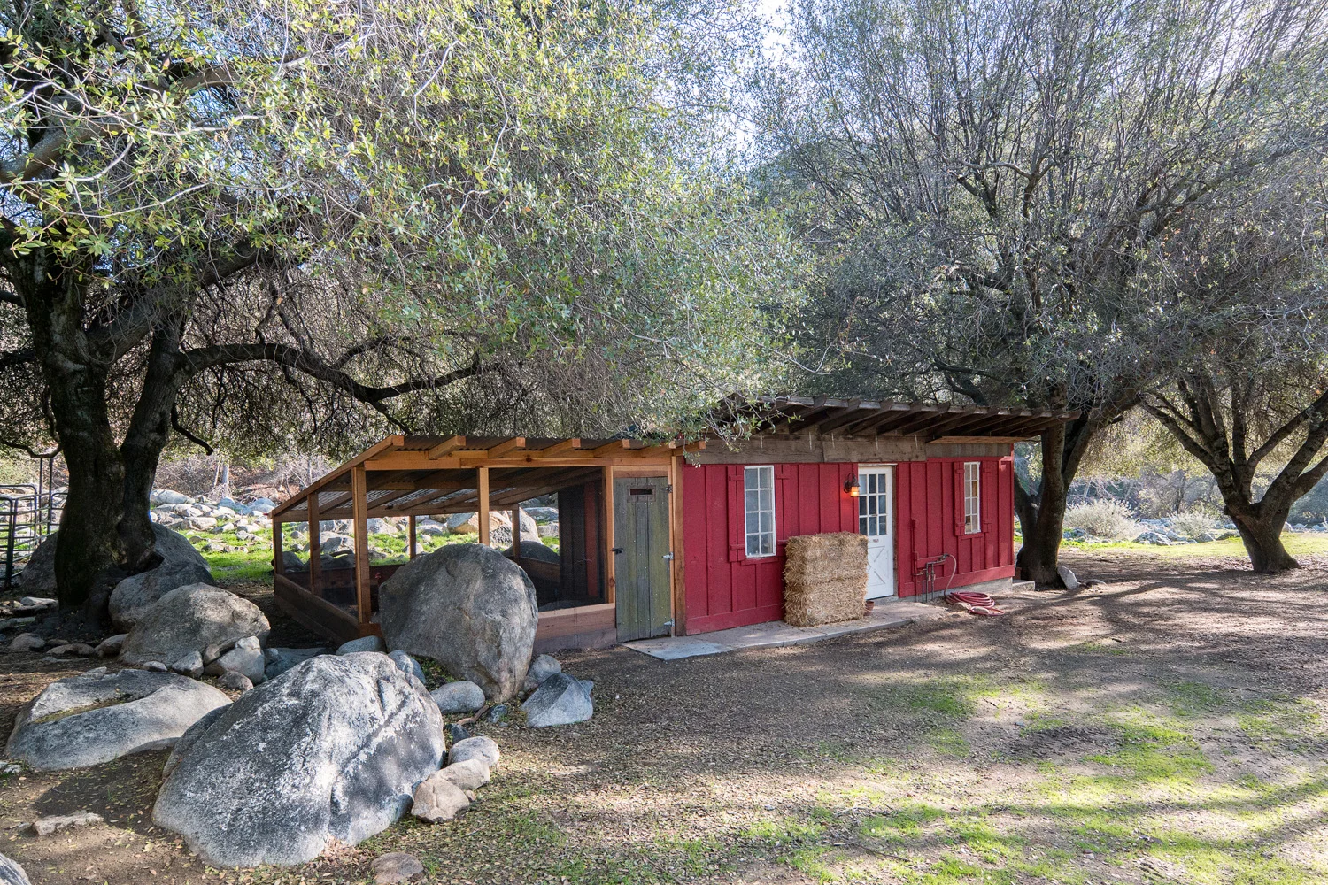 Barn Outdoor Wedding Venues in Southern California — REDWOOD RANCH ...
