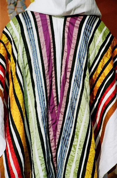 התלית הקשת | The Rainbow Tallit — Shoshana Gugenheim Kedem | שושנה ...