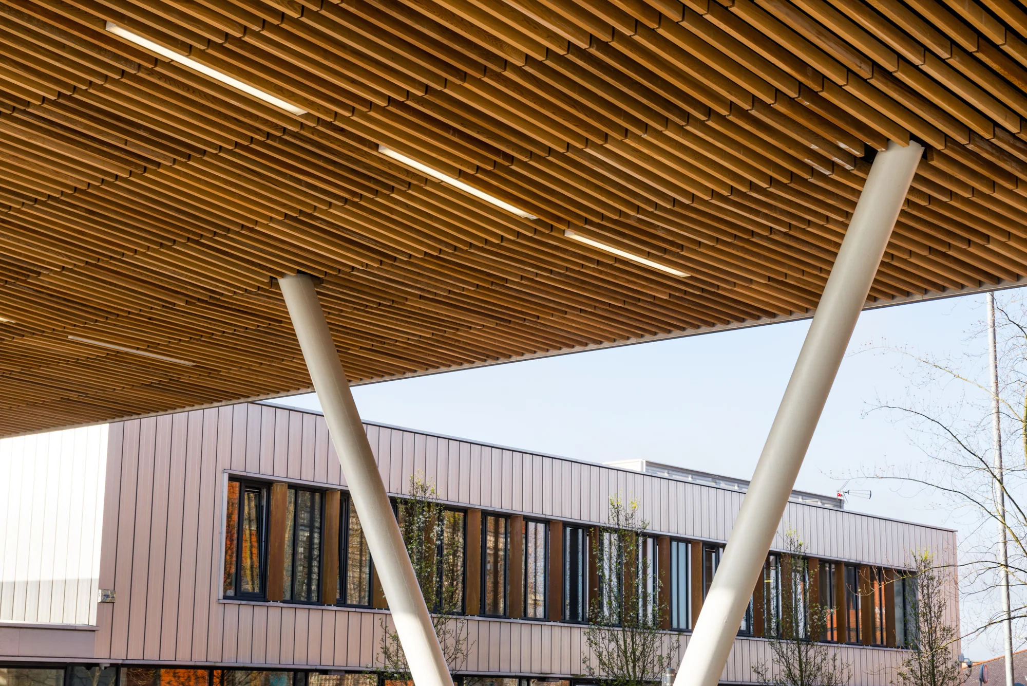 Stoke-on-Trent Bus Station - Grimshaw Architects — Richard Stonehouse ...