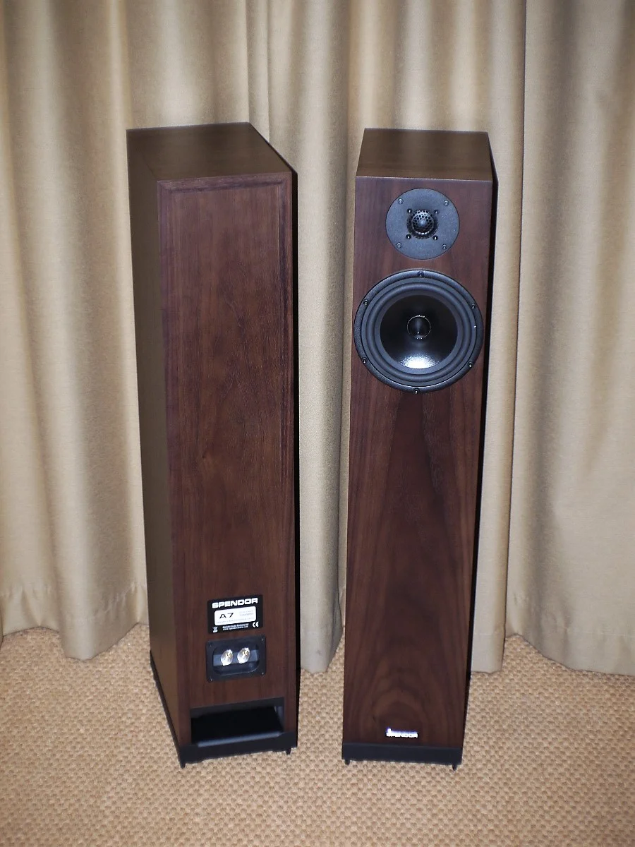 New Spendor A7 Floorstanding Speakers Paired With Naim's NAC -N272 and NAP250 DR Amplifiers ...