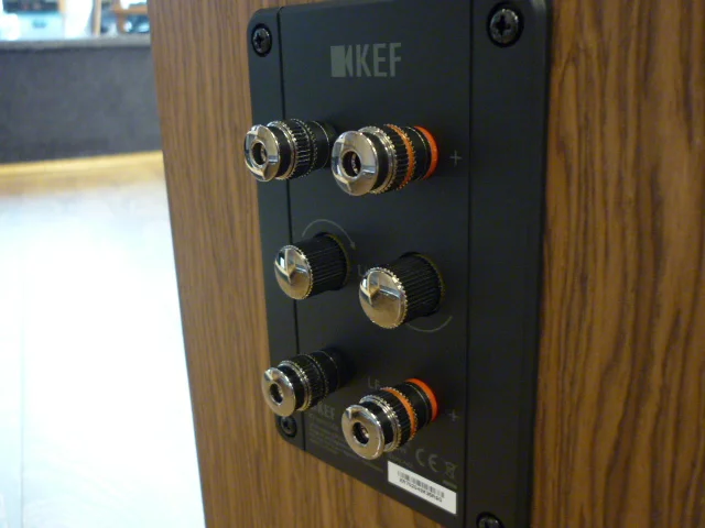 The All New KEF R7 Speakers Available At Audio T Preston — Audio T