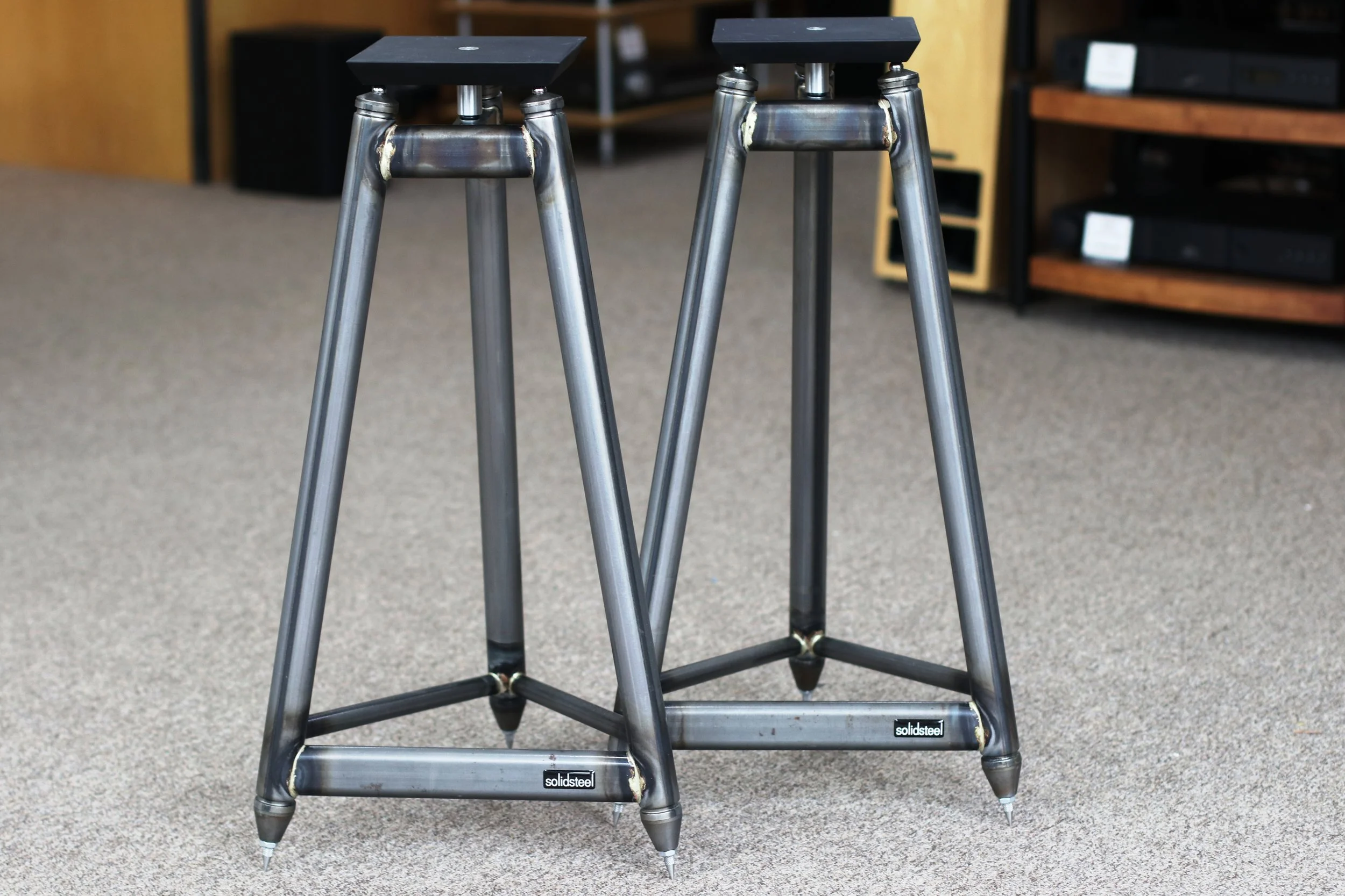 solidsteel SS-6Raw - A Stand That Won't Join the Band! — Audio T