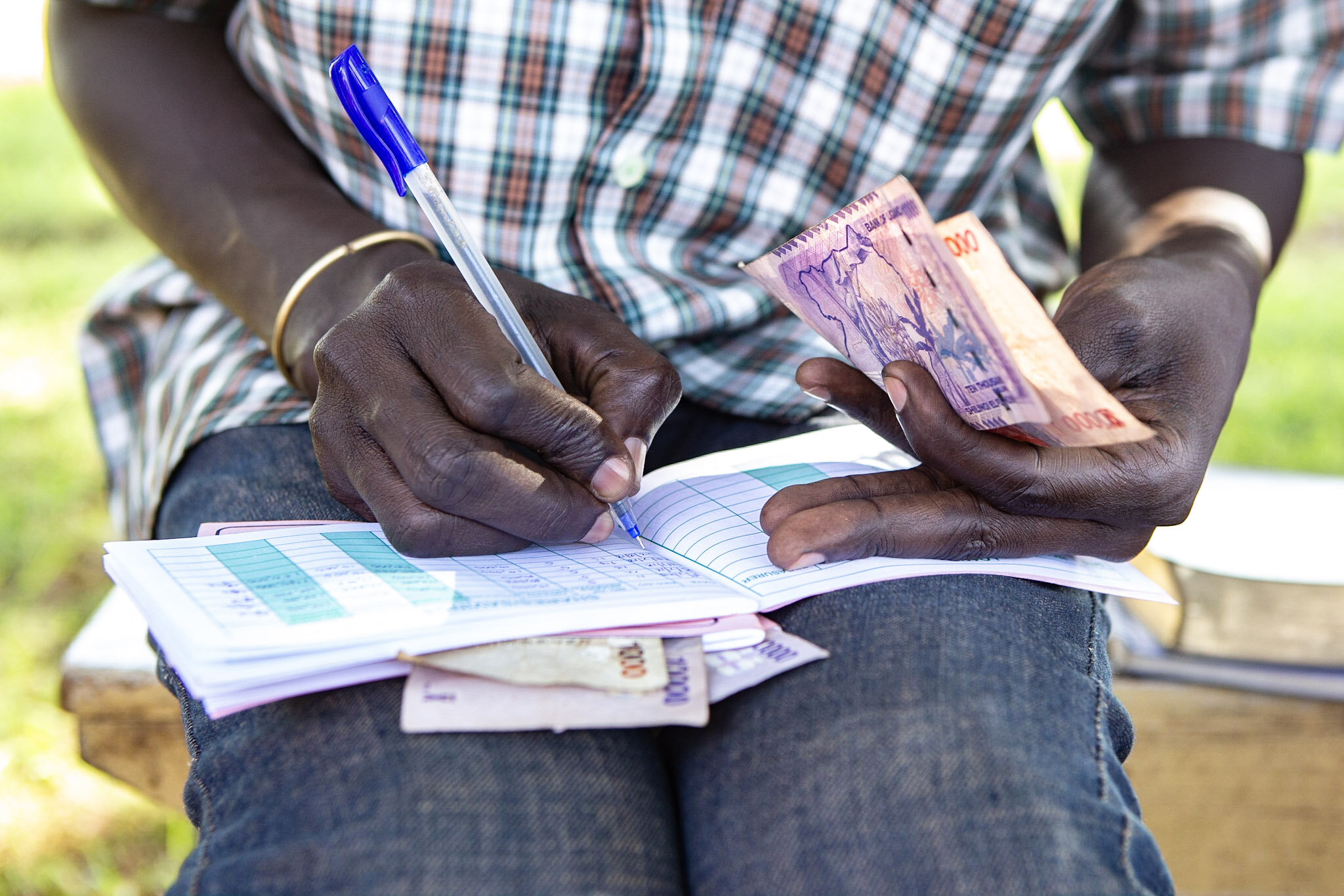 What does a Savings Group look like? — Five Talents UK