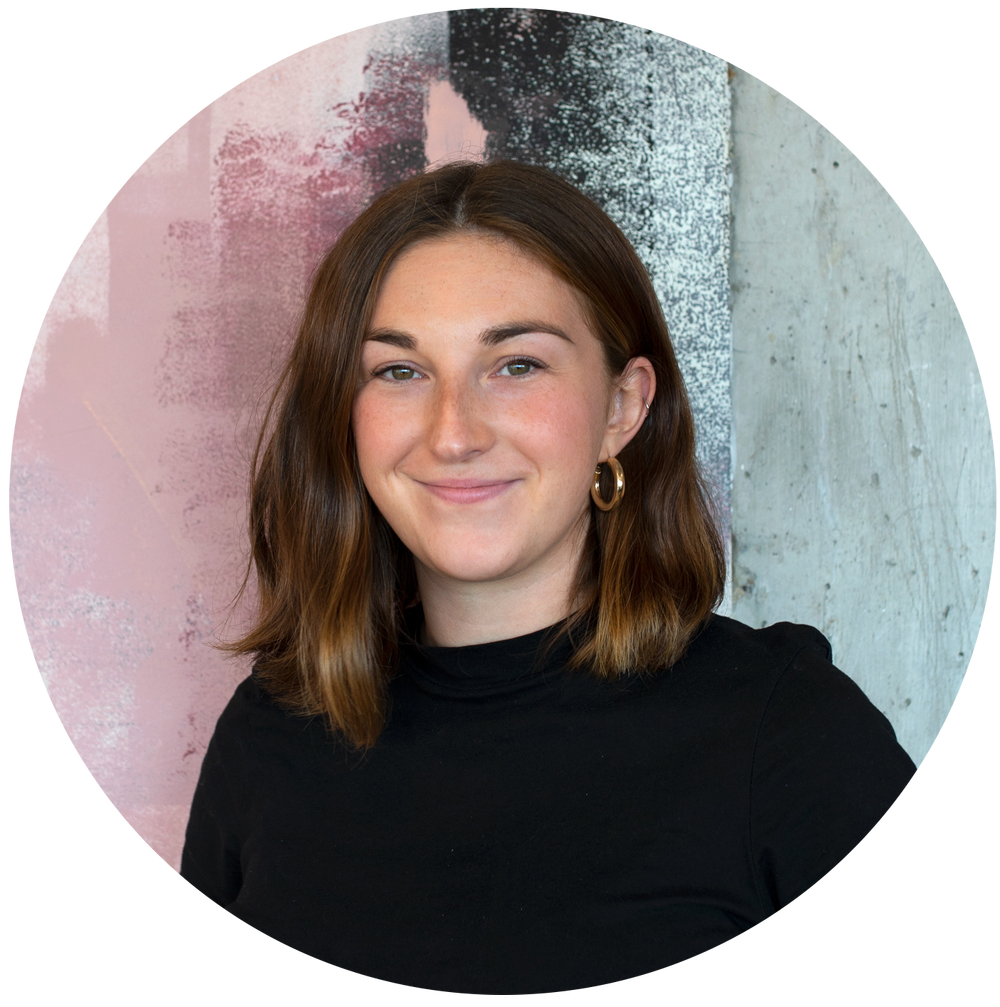 About / Contact — Sarah Clements