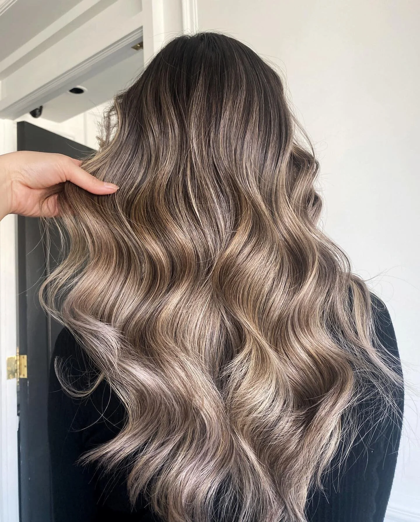 Lisa Dinh Hair Studio