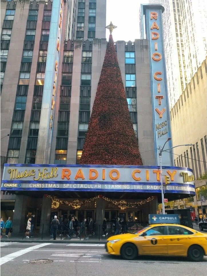 How to Plan a Magical Holiday Trip to New York City — Monica Francis ...