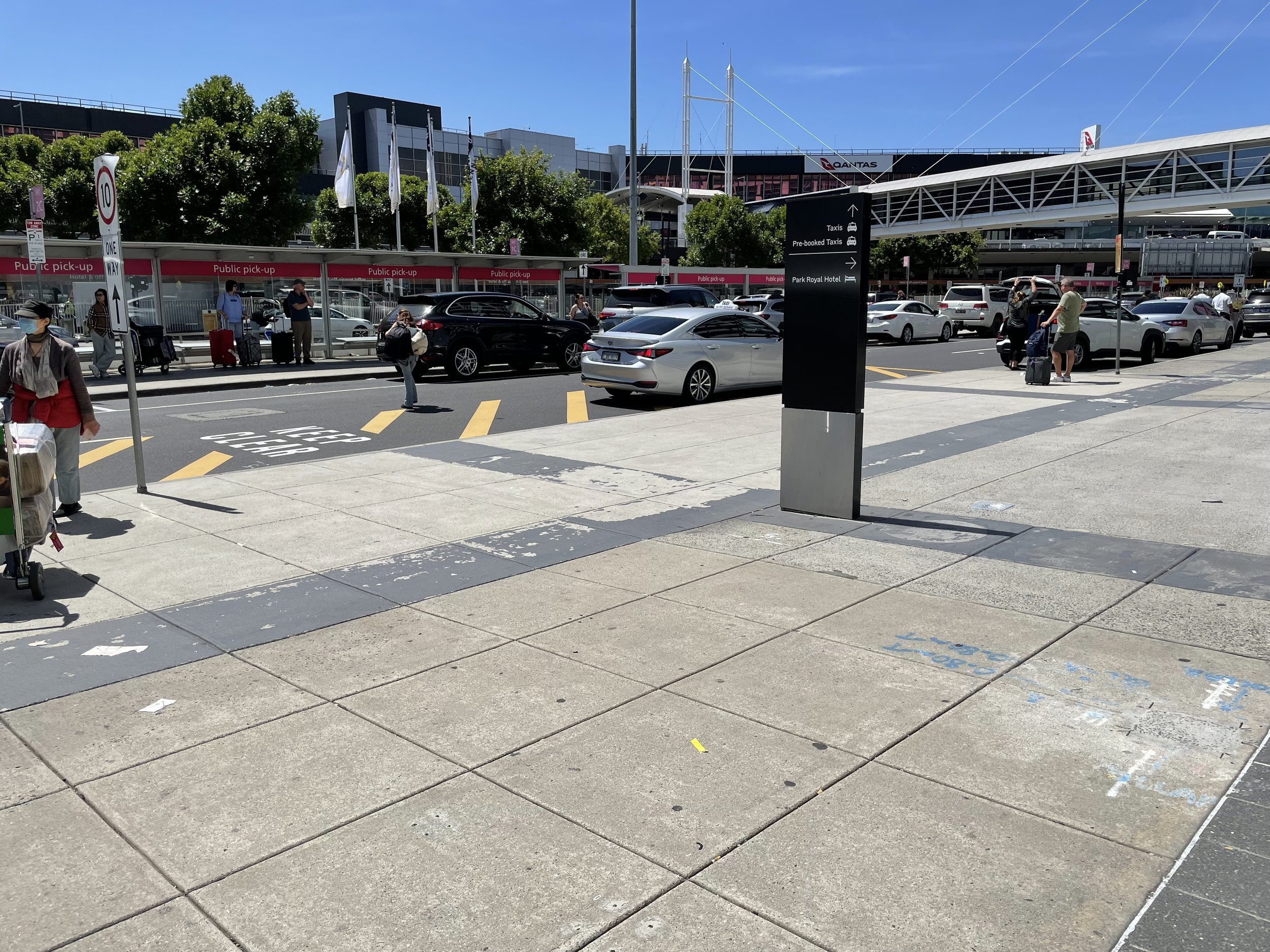 Melbourne Airport Wait Zone — Girt By