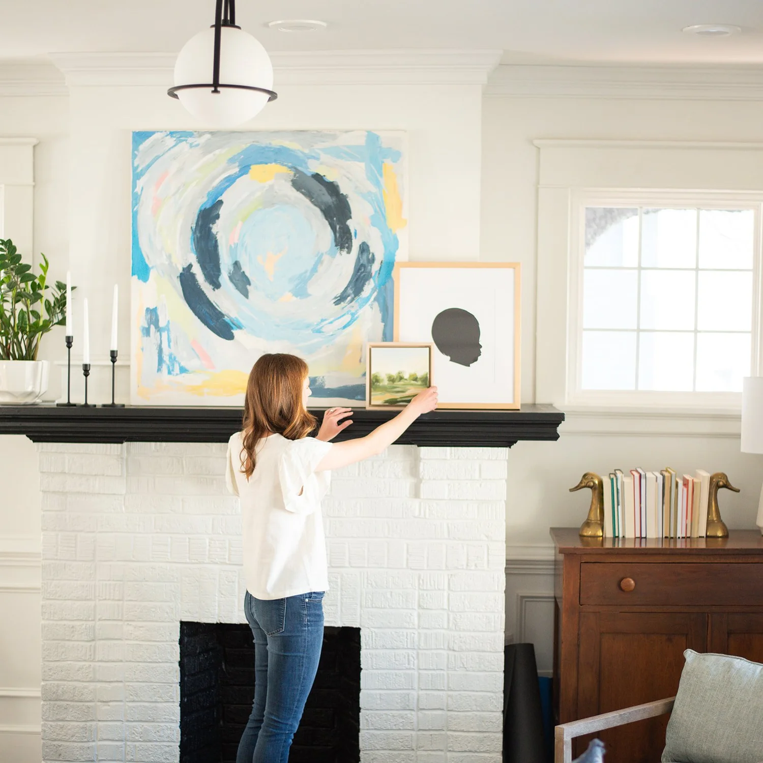 How to Choose the Right Kind of Light Fixture for Your Room