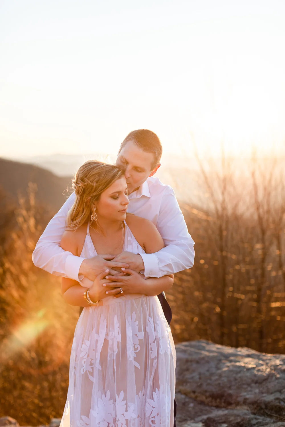 Natalie + Jon | Mountain Engagement SessionVirginia Wedding ...