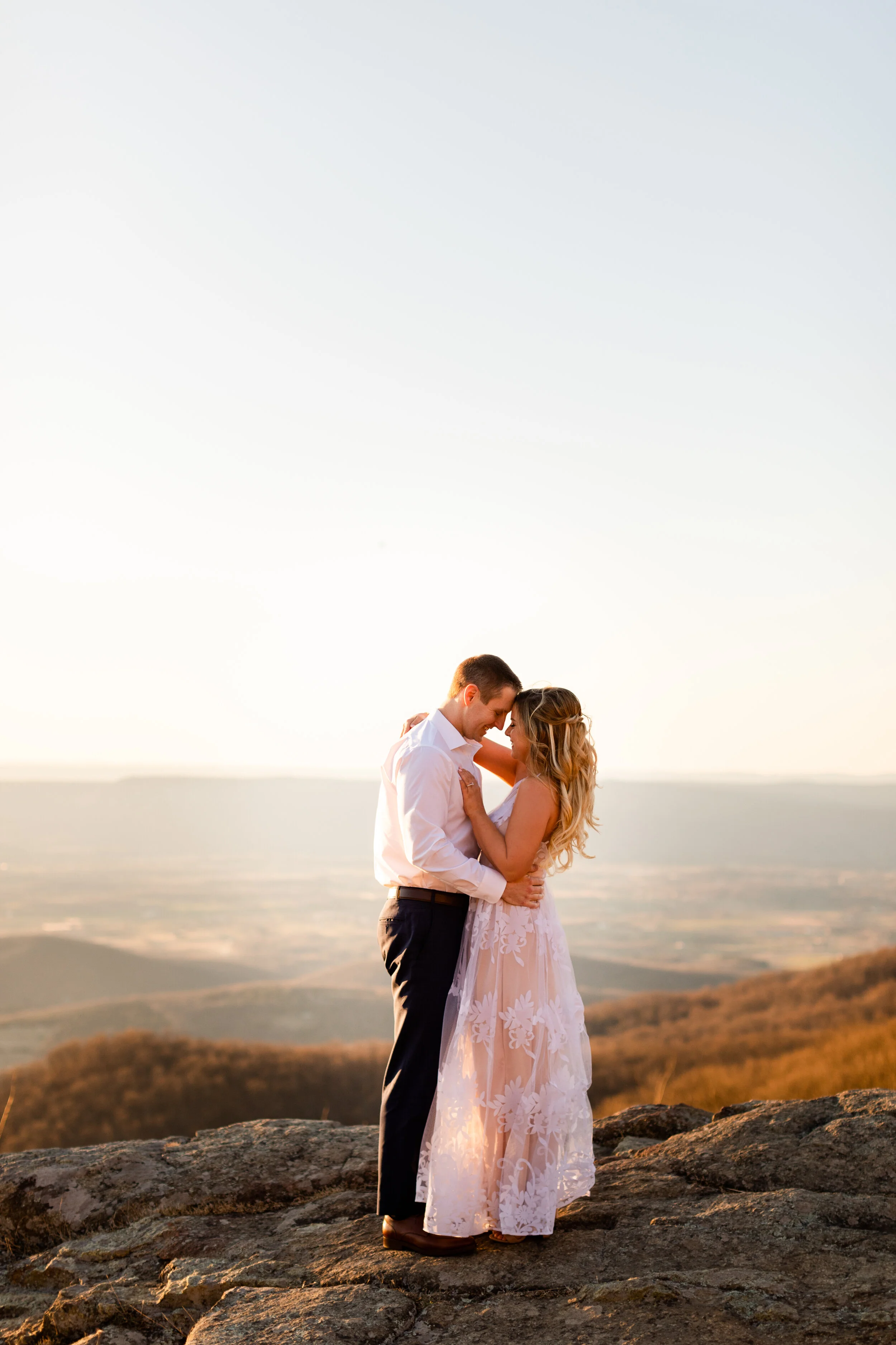 Natalie + Jon | Mountain Engagement SessionVirginia Wedding ...