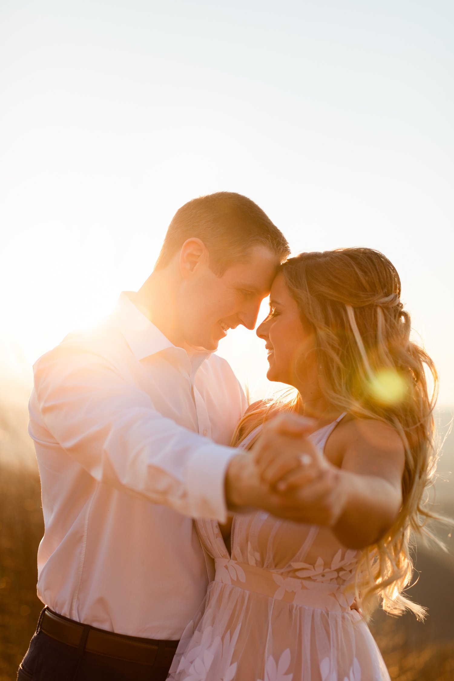 Natalie + Jon | Mountain Engagement SessionVirginia Wedding ...