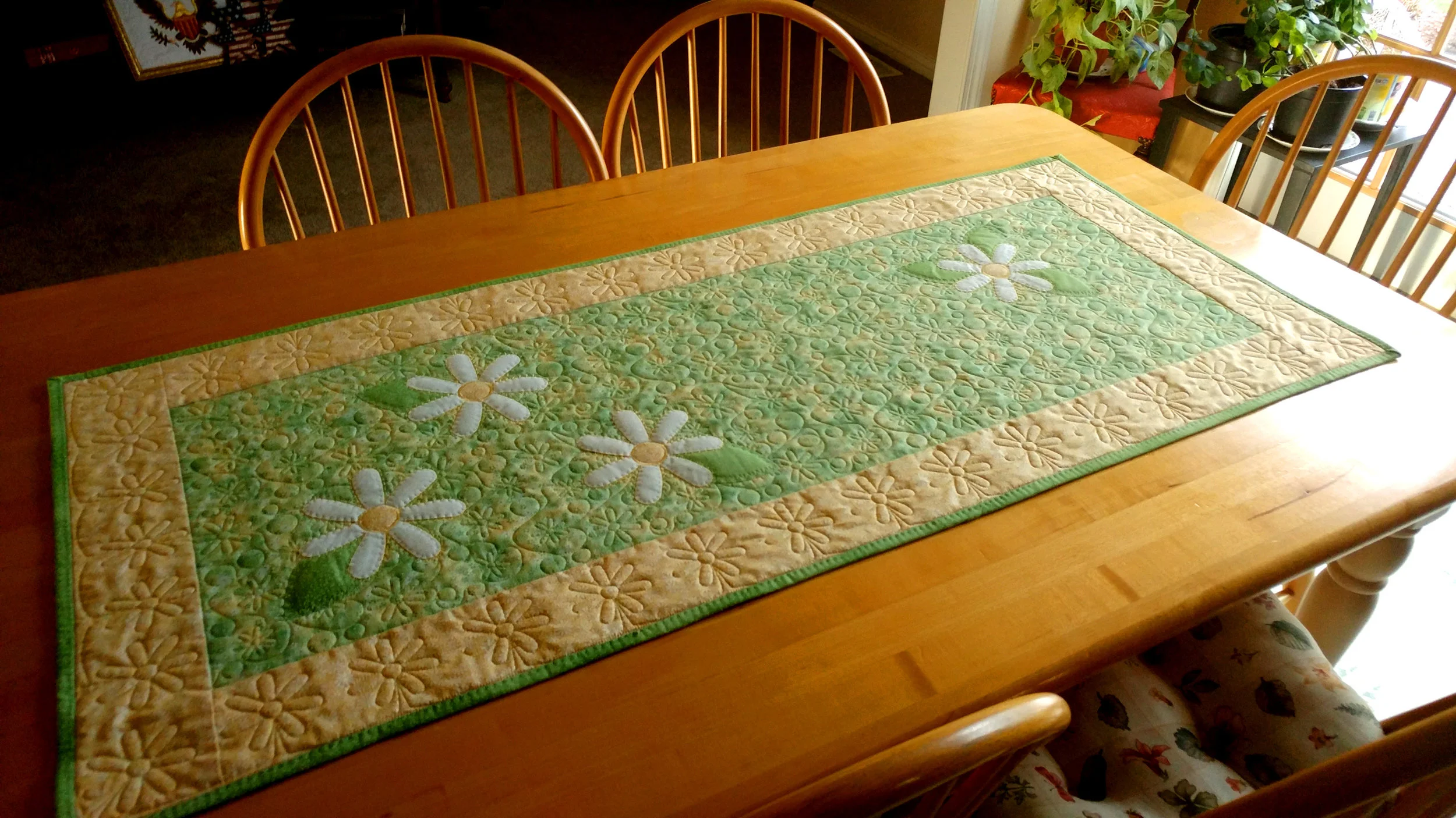 Grand Format Embroidery by Innova | Candy Apple Quilts | Quality ...