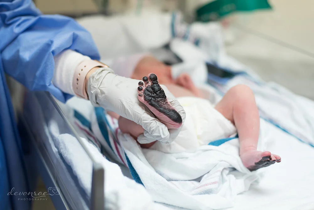 Birth Photography — Devon Roe Photography