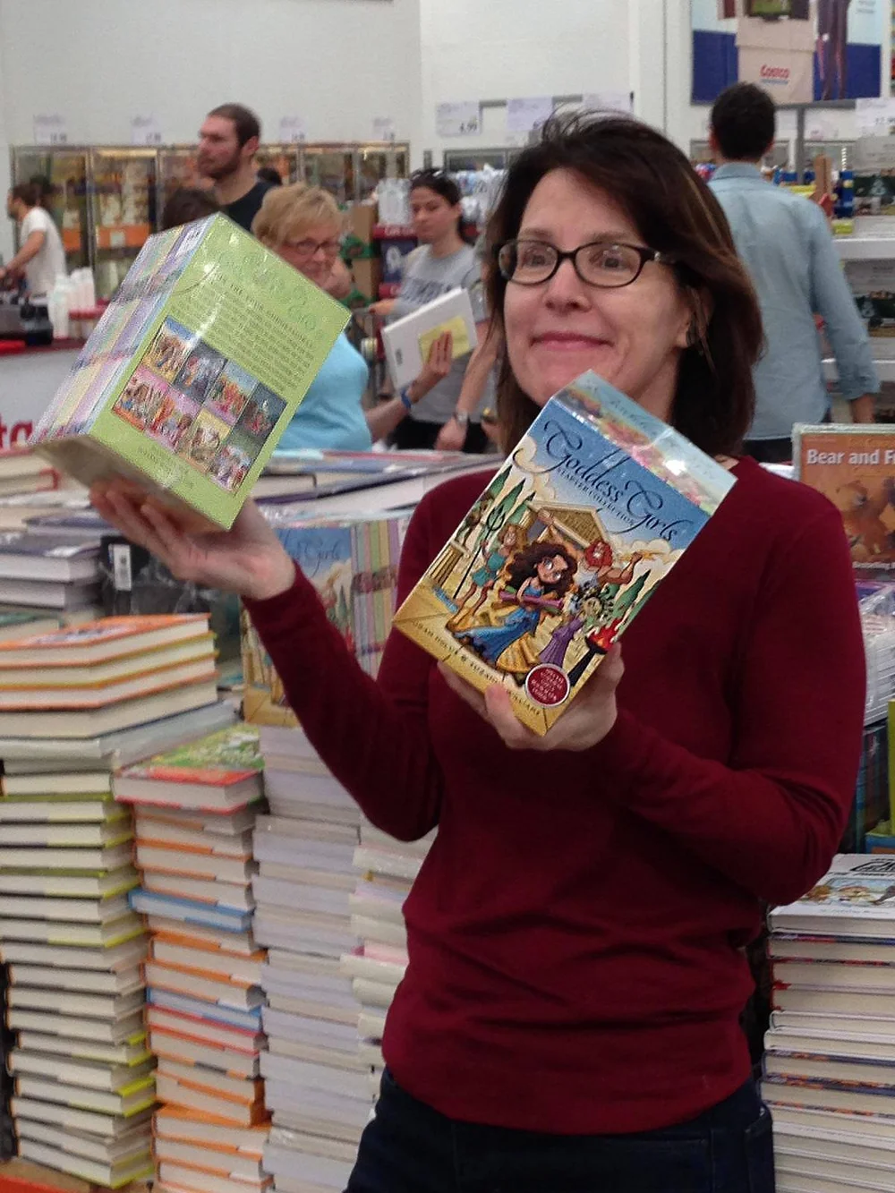 JOAN HOLUB — Joan Holub