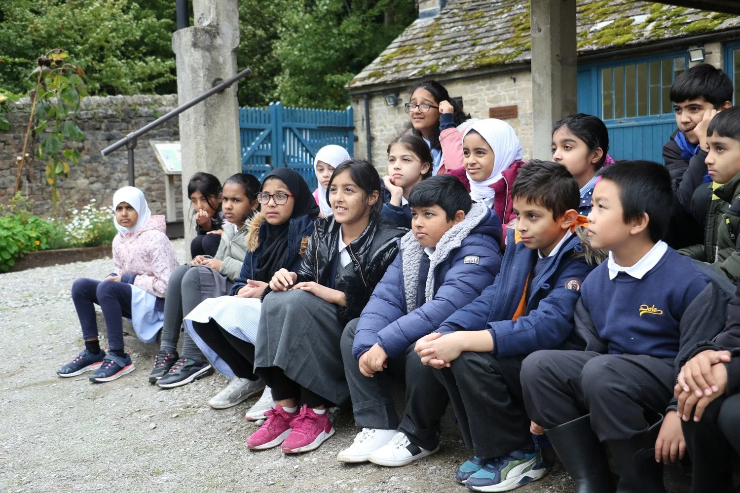 Year 5 Chatsworth Visit... — Dale Community Primary School