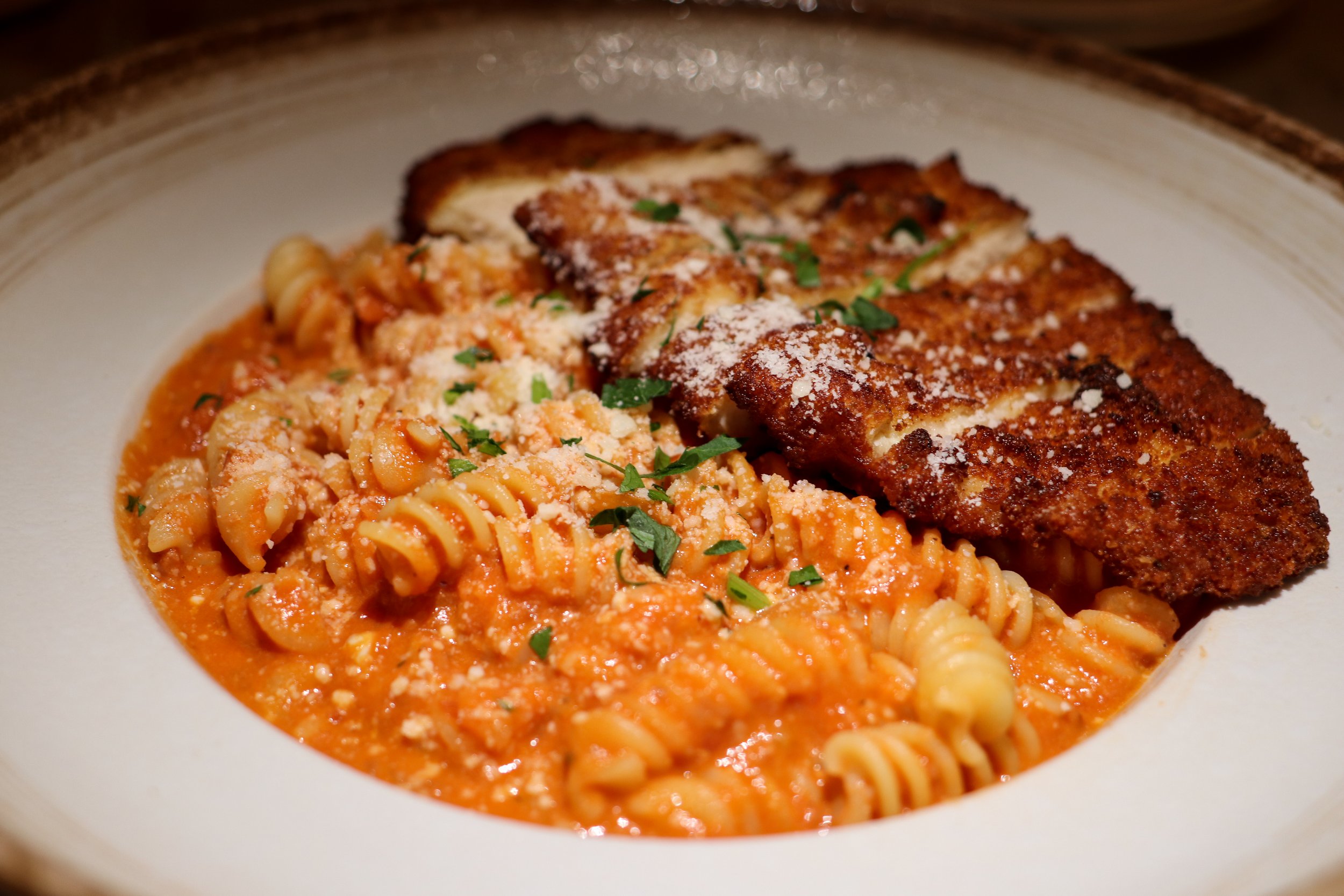 Vyne Restaurant & Bar: Fine Dining Meets Comfort Classics in Middlebury ...