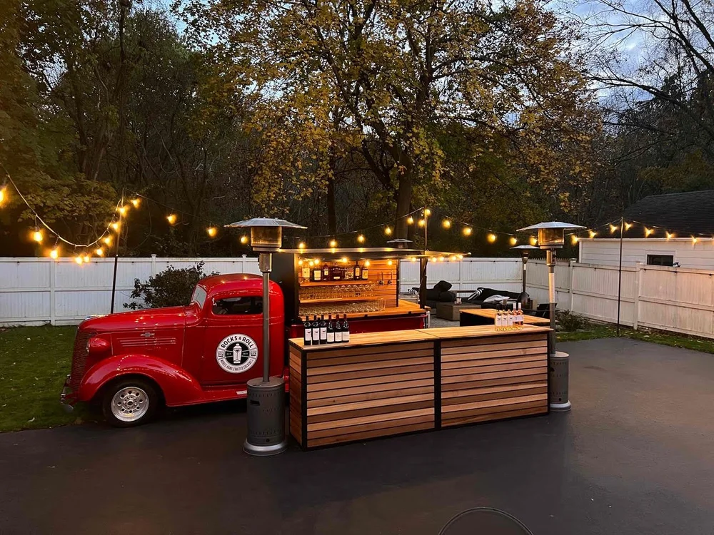 Guide To Mobile Cocktail Bars in Connecticut (2024 Edition) — CT Bites