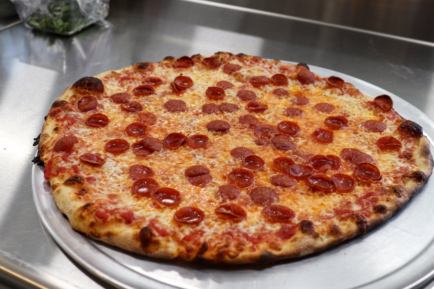 Pat's Apizza Opens in a Gas Station in North Haven — CT Bites