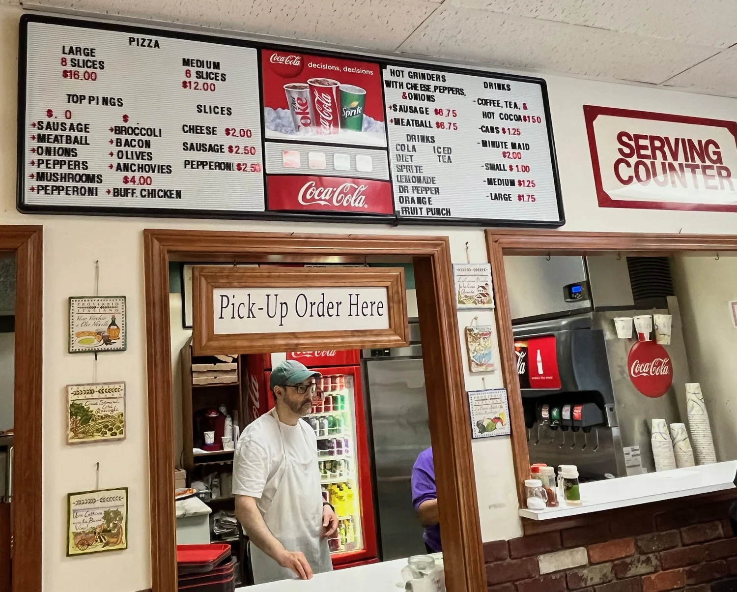 Hidden Pizza Gem: Domenick & Pia in Waterbury for Over 50 Years — CT Bites