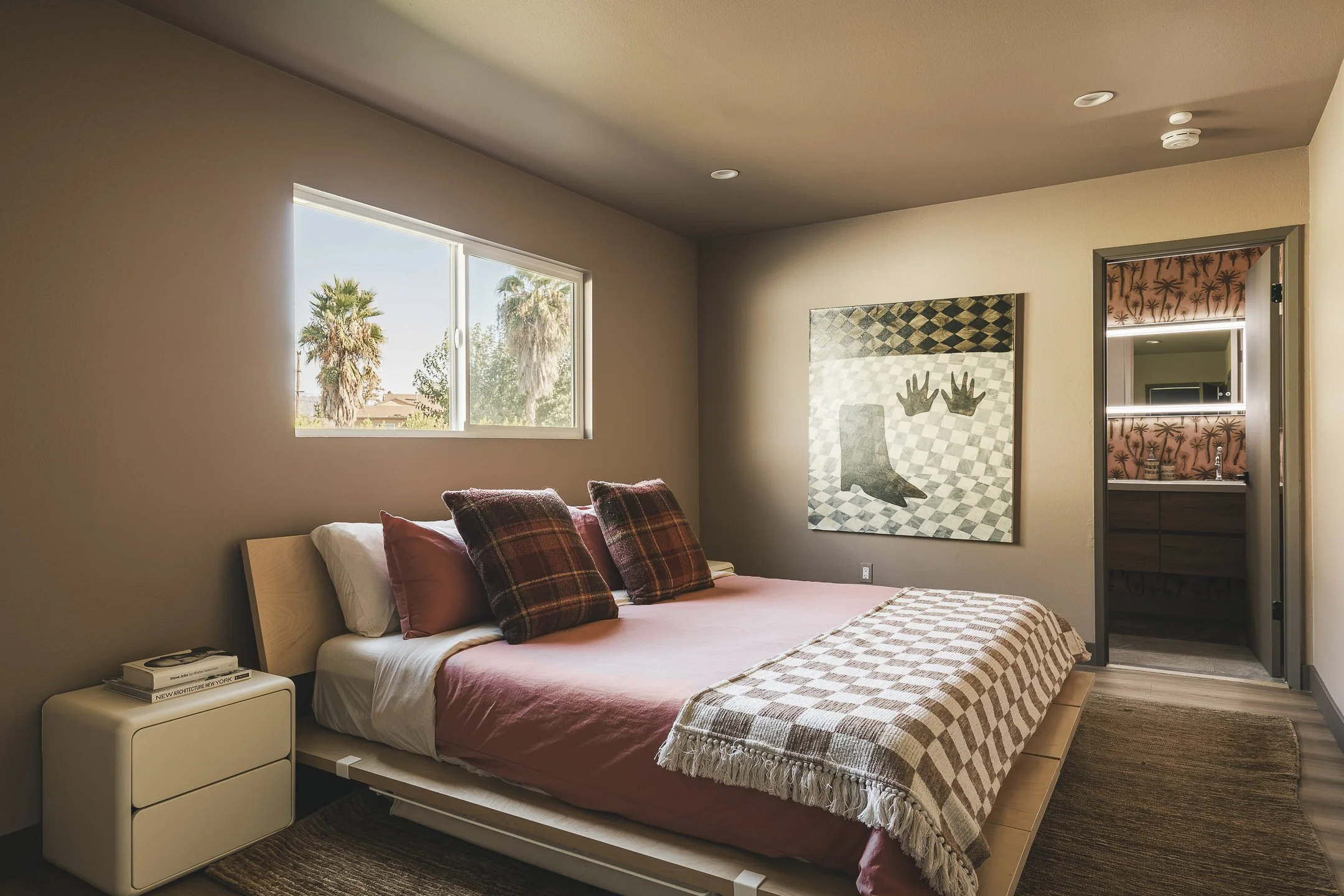 12443 Strathern St — The Mason Canter Group