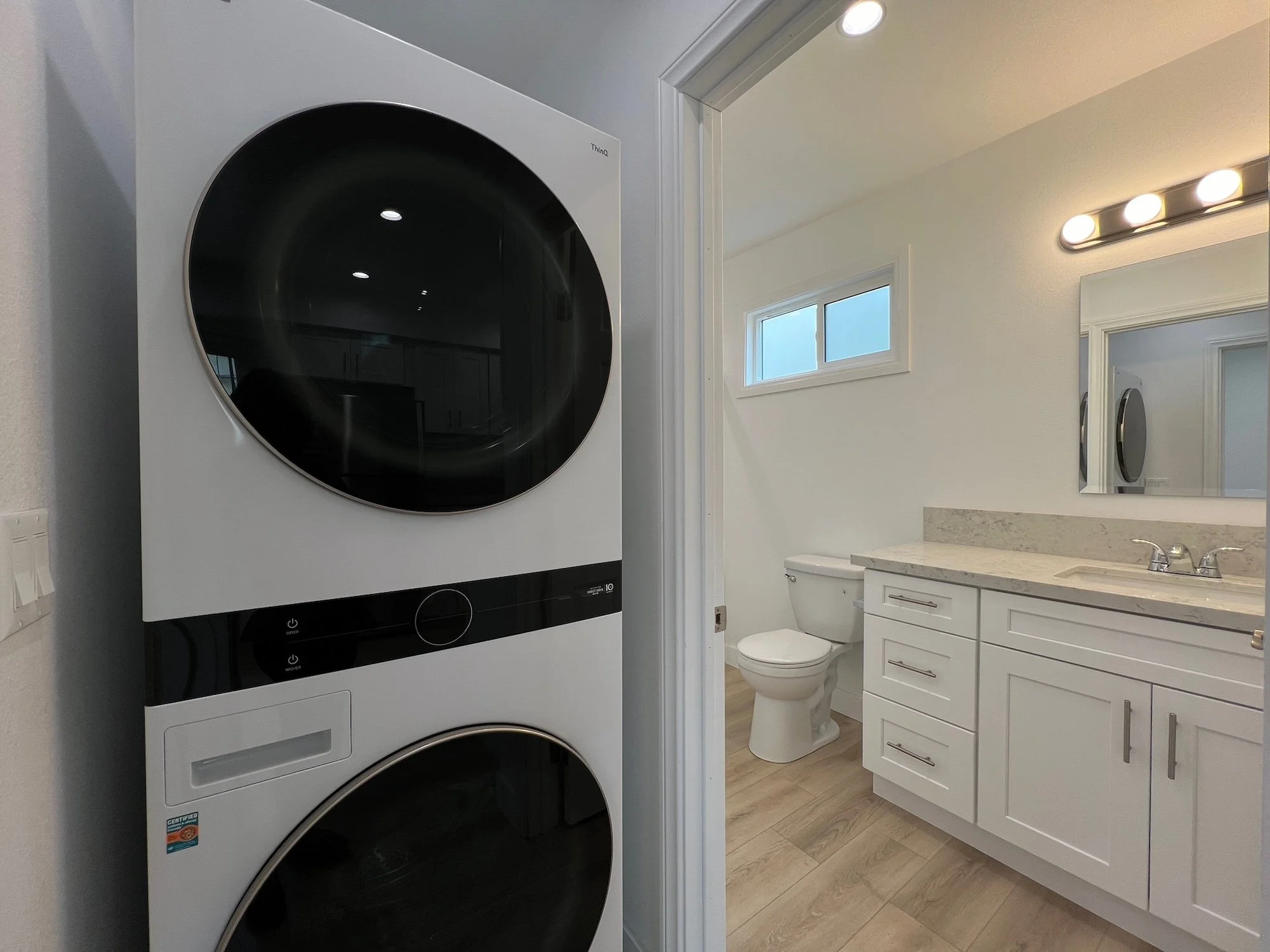 1325 1/4 N Normandie Ave — The Mason Canter Group