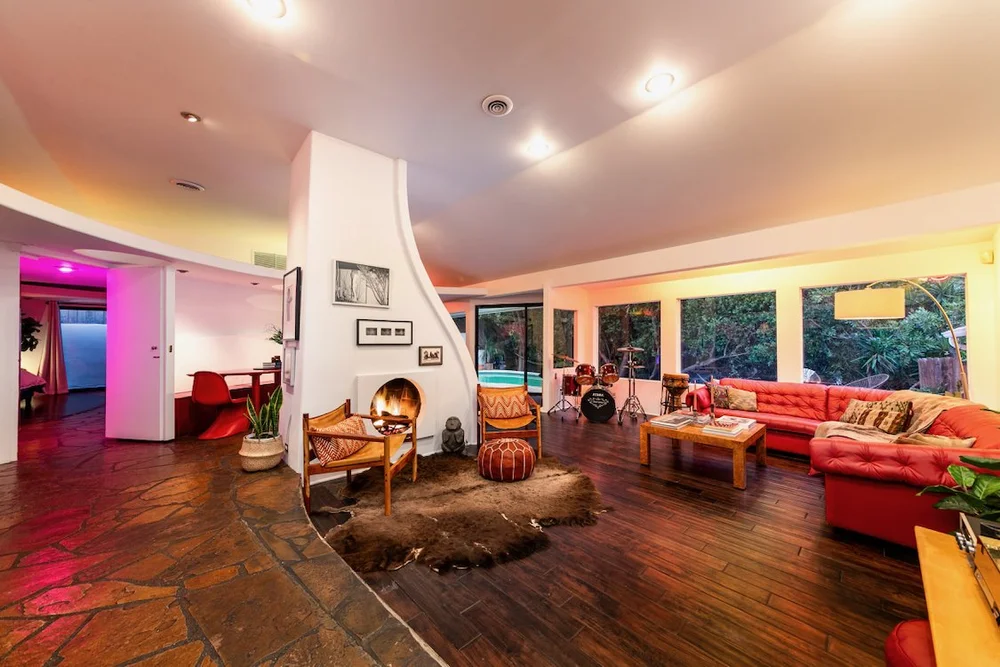 7495 Mulholland Drive: Celebrity Mid-Century Gem | Mason Canter Group ...