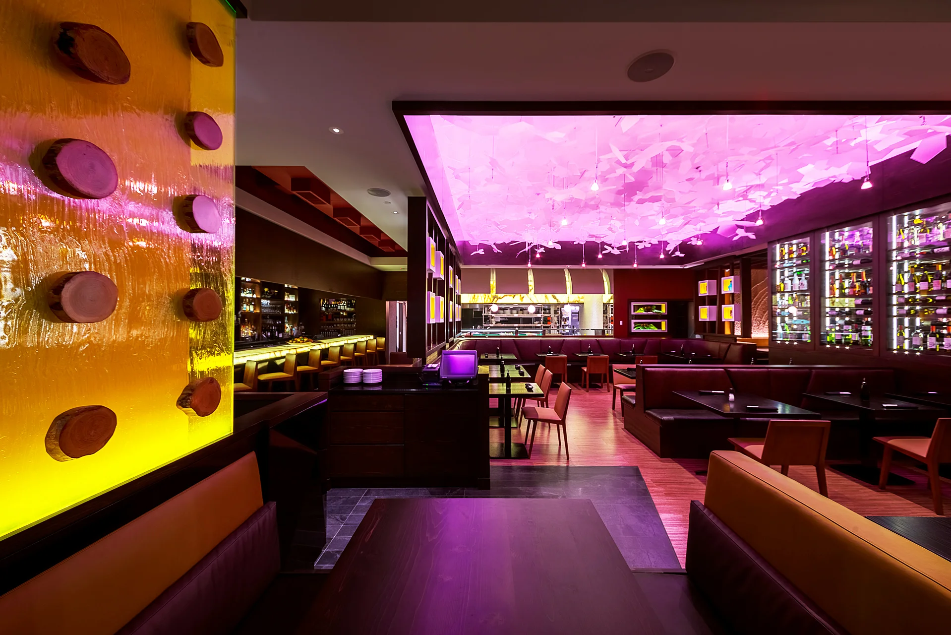 RAKU ASIAN DINING