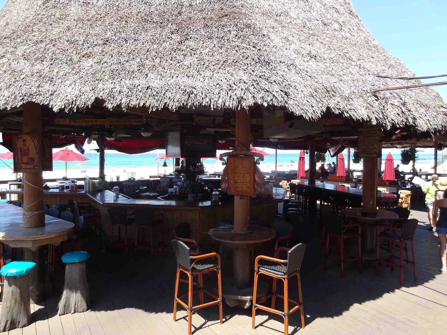 Sharky's Beachfront Restaurant — Florida Beach Bar