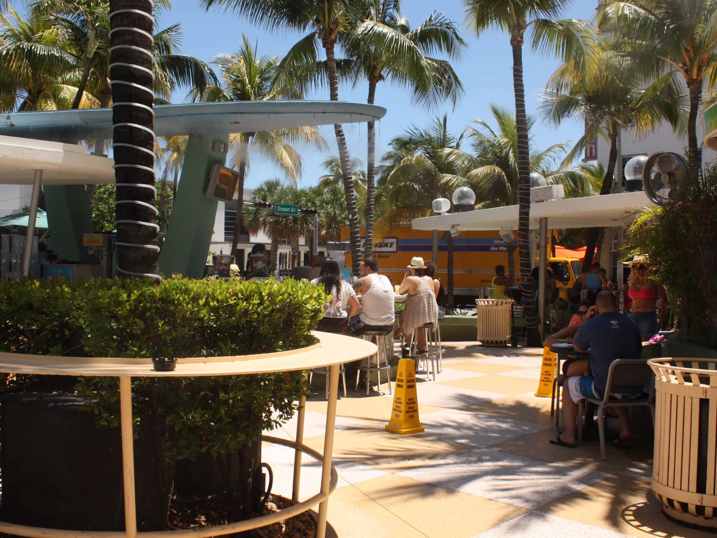 Clevelander Hotel's Pool and Patio — Florida Beach Bar