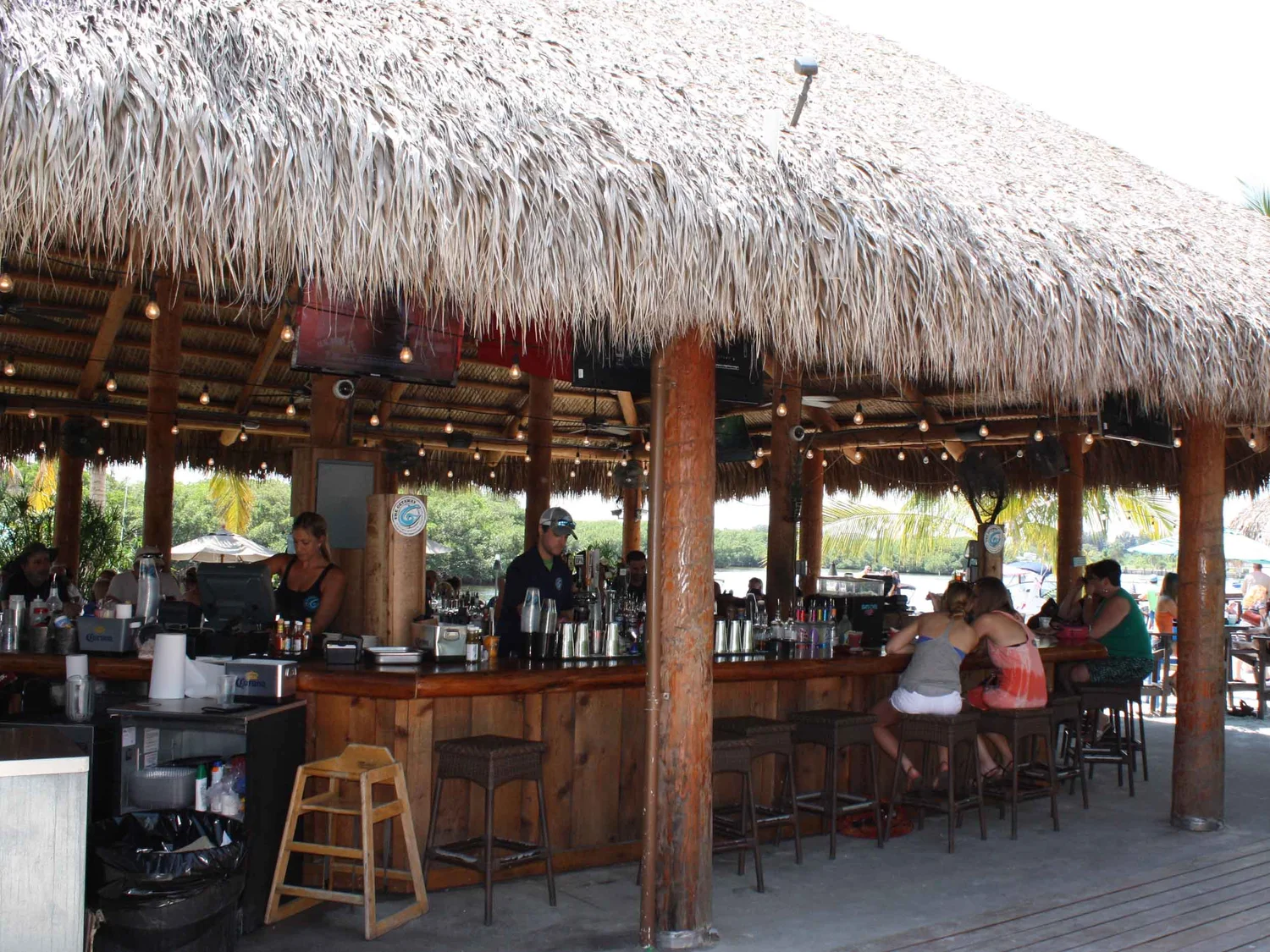 The Getaway — Florida Beach Bar