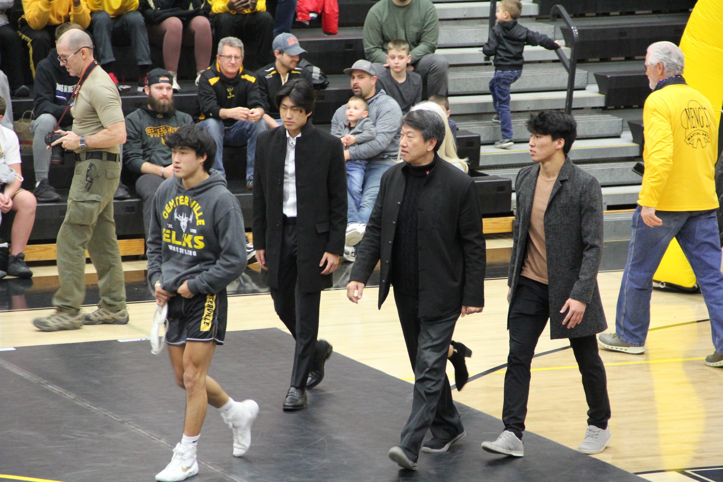 5 Jan 2022 Senior Night with Parents — CENTERVILLE ELKS