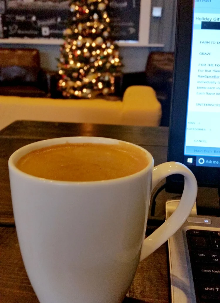 Chicago Coffee Shop Series | Logan Square — Lattes, Life & Luggage