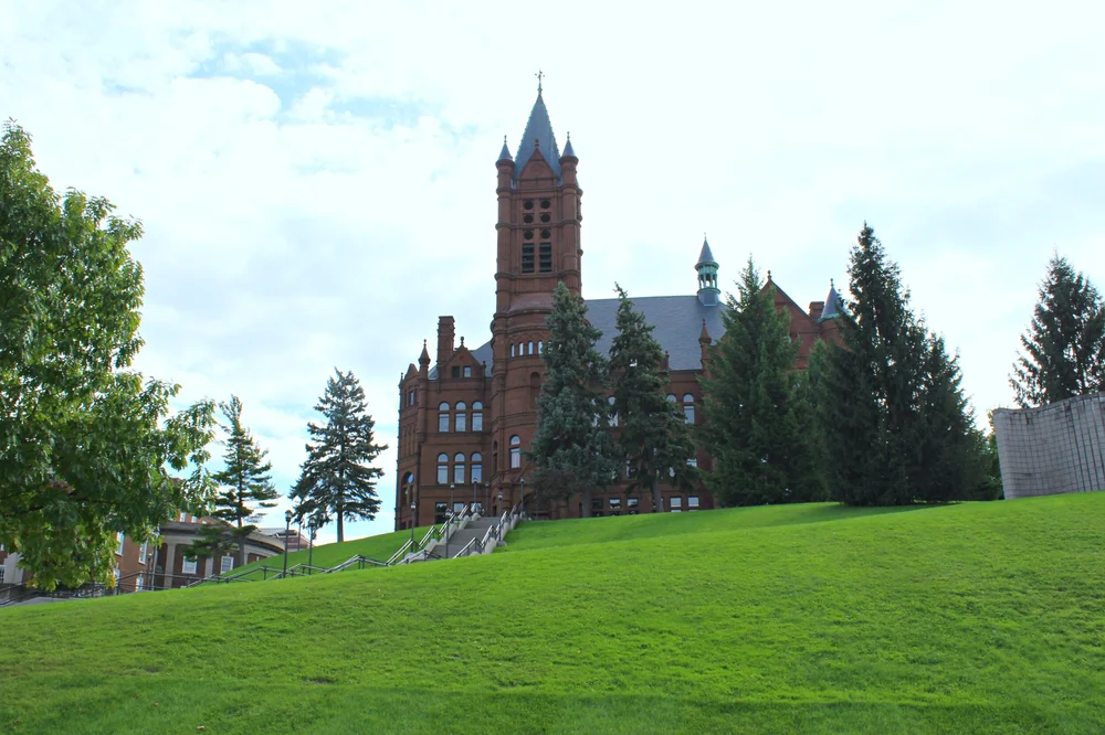 5 Things to Know About Syracuse — Lattes, Life & Luggage