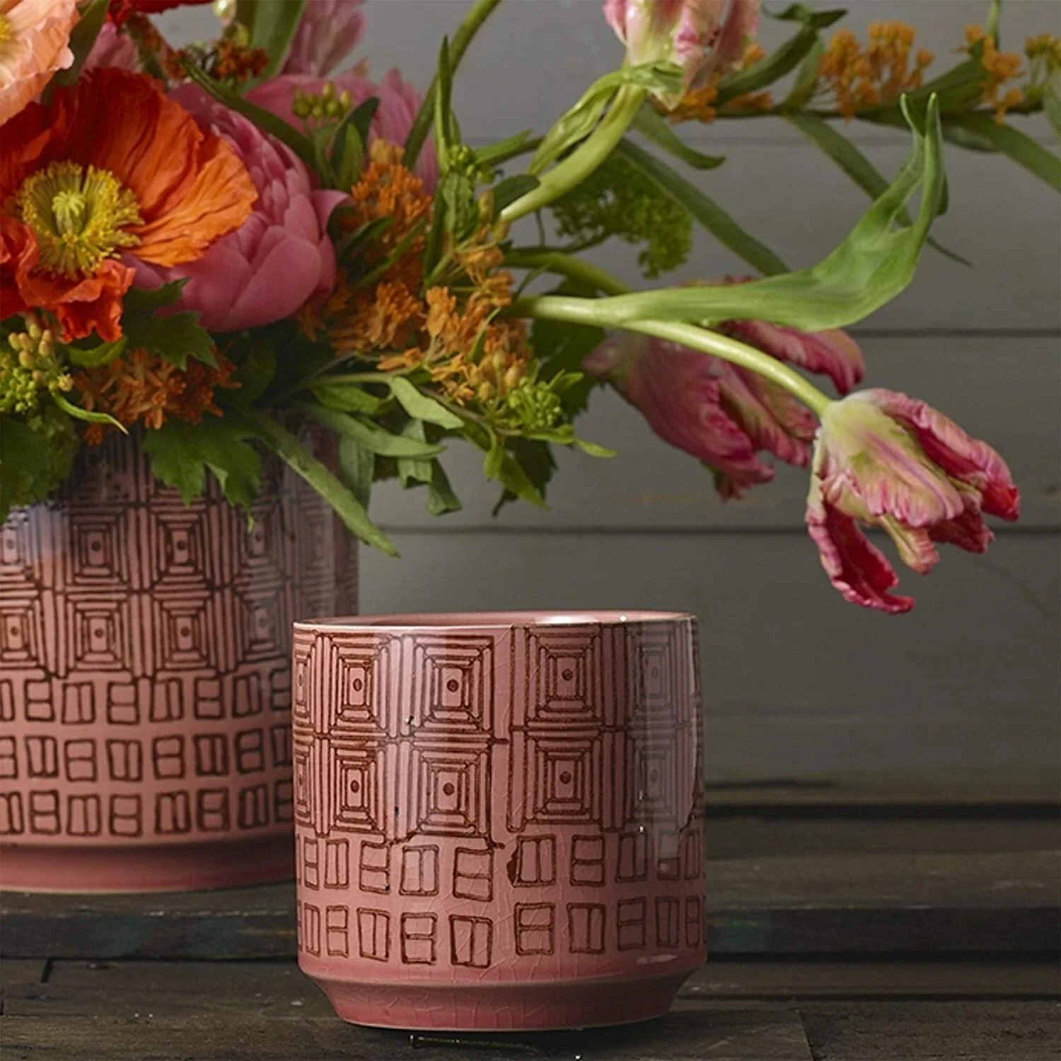 Online pots, planters, vases shipped to your door. Modern succulent ...