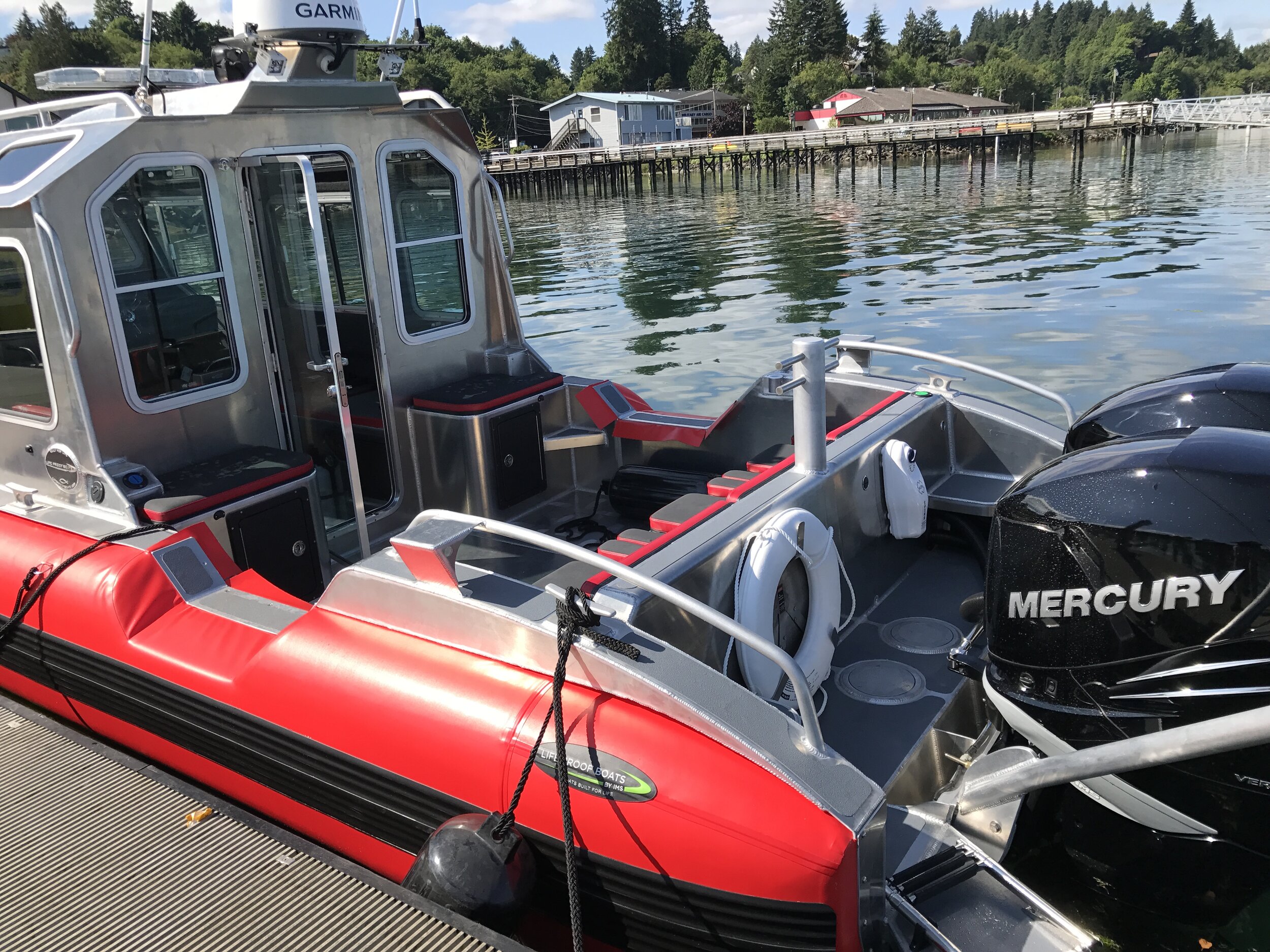 31 & 33 Full Cabins PRO — LIFE PROOF BOATS