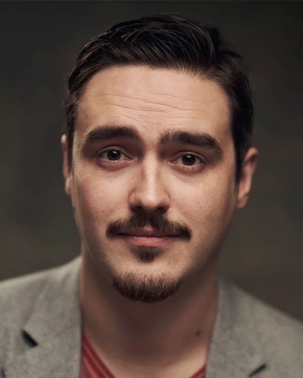 About — Simon Dymond