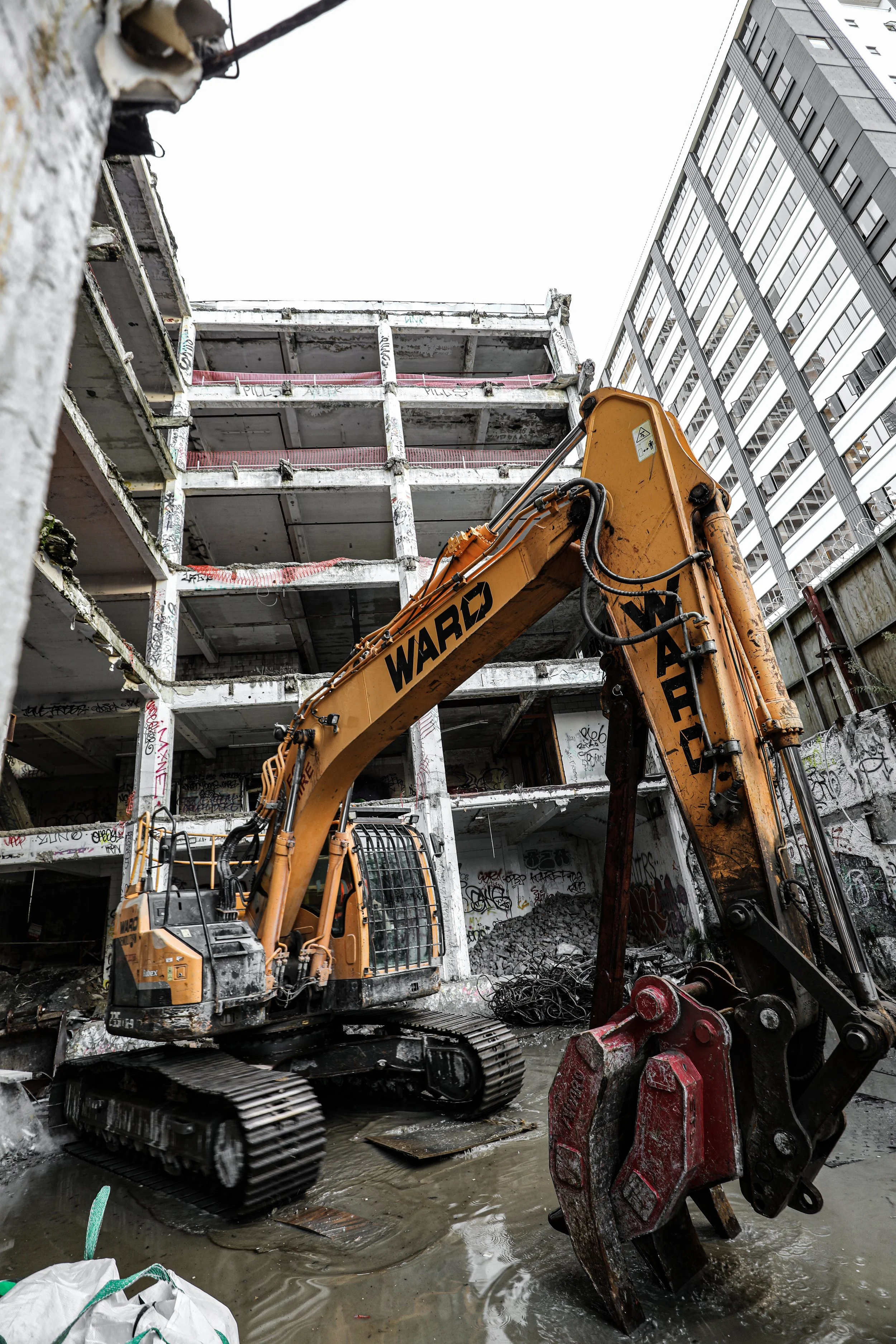 Total Solution Commercial Demolition · Ward Demolition