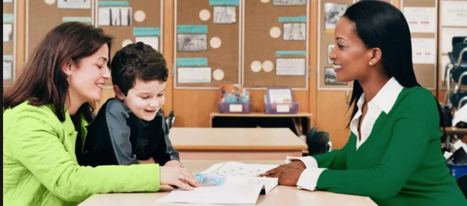 How to talk to your teacher — Family Success Matters