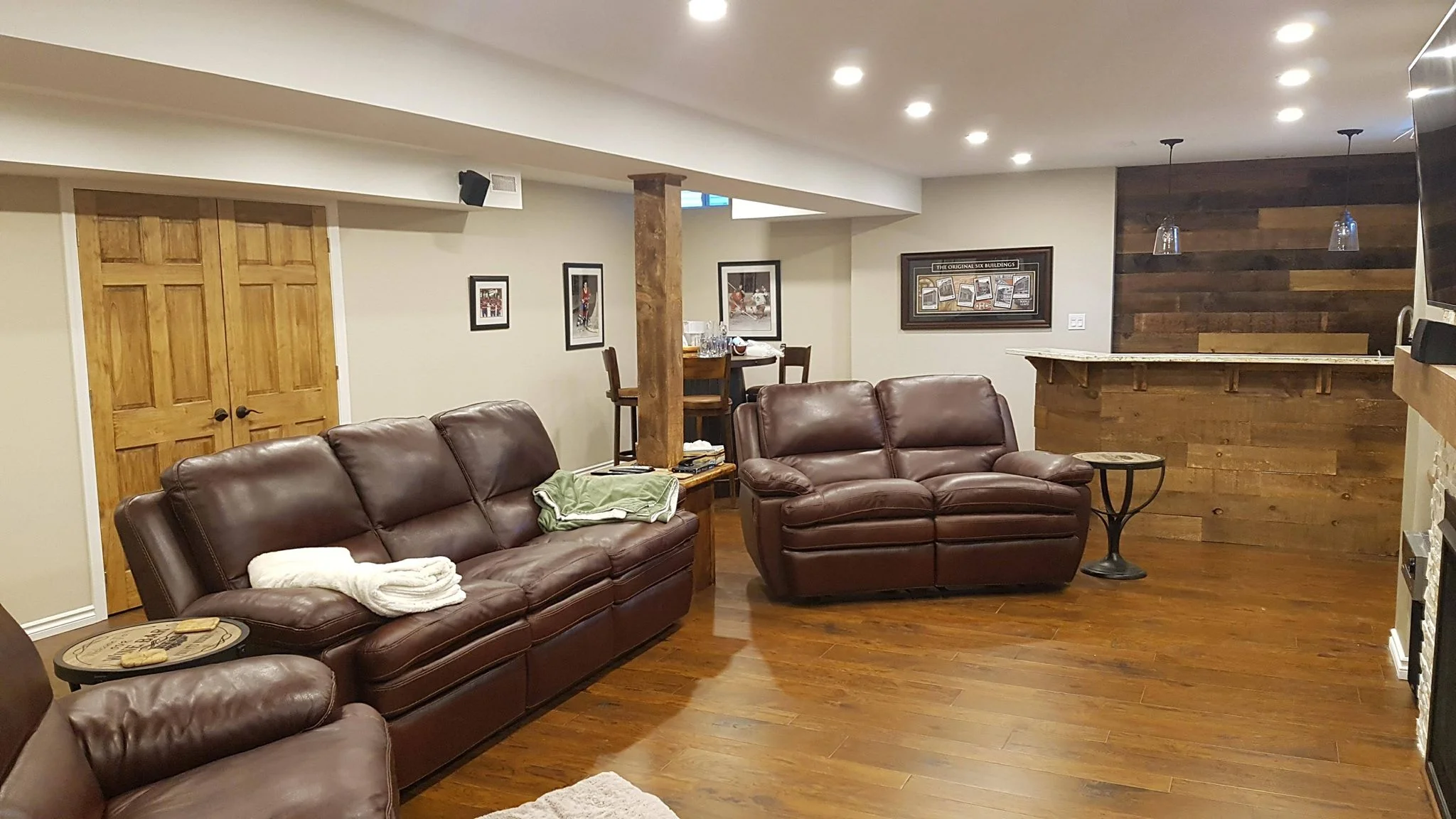 5 Decorating Staples That Never Go Out of Style — Marchant Custom ...