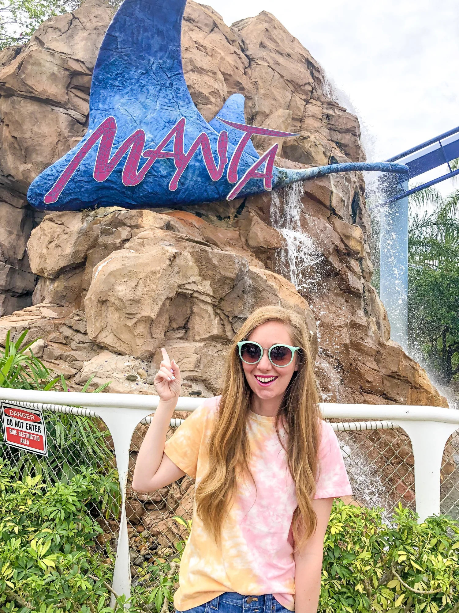 SEAWORLD ORLANDO TRAVEL GUIDE (FEBRUARY 2020) — strang theory by ...
