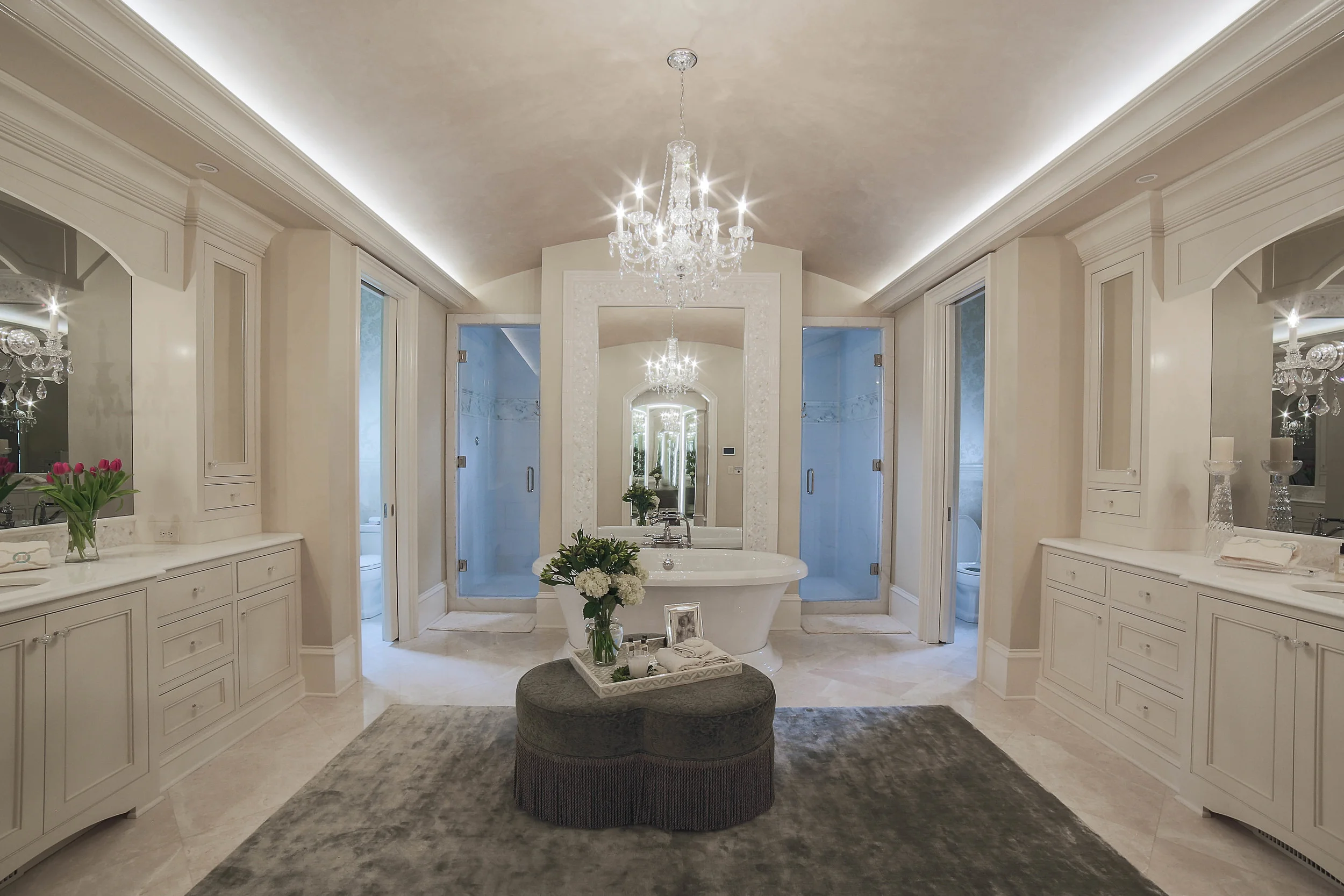 Mansion Master Bathrooms