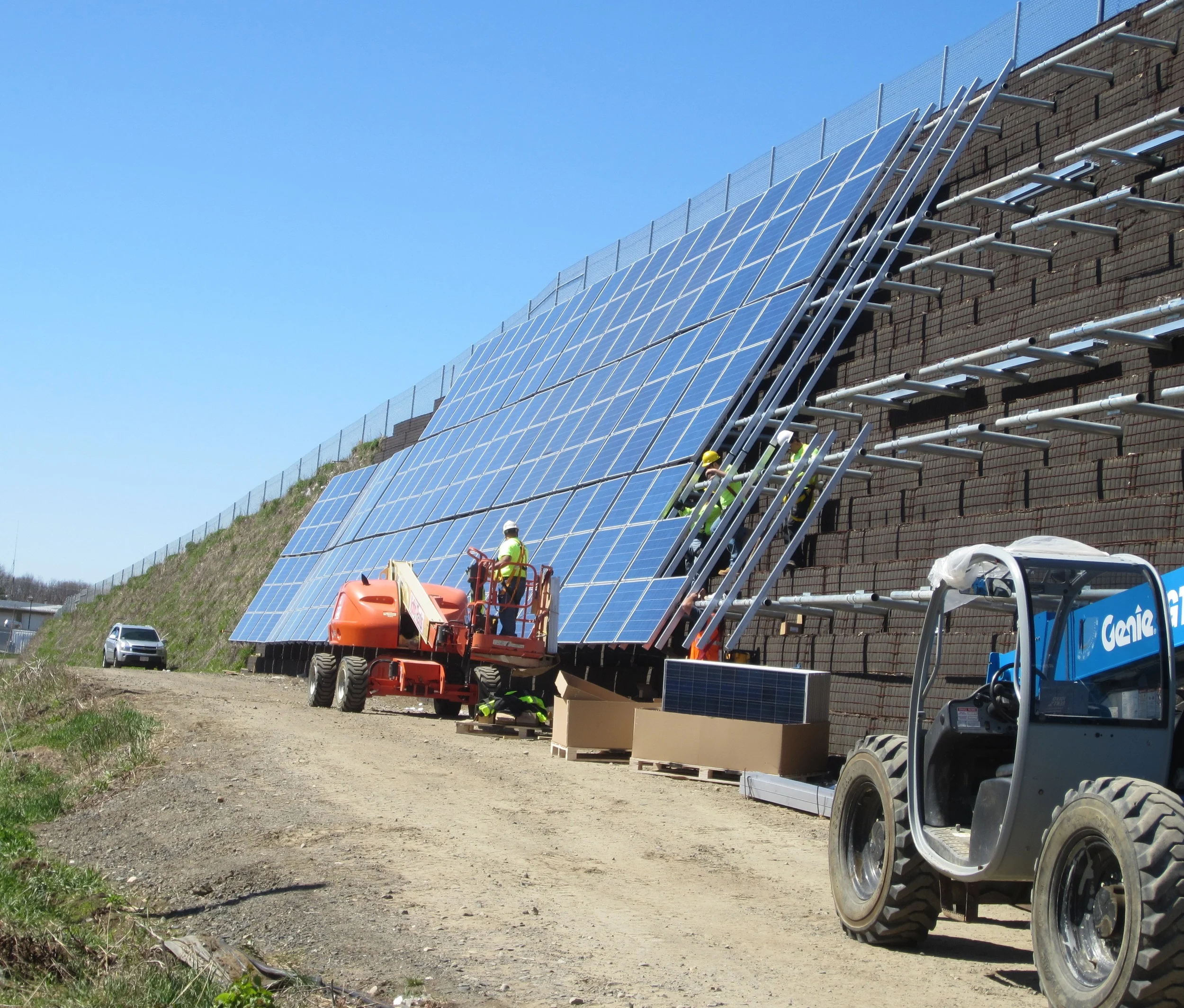 Pinnacle Design/Build Group, Inc.