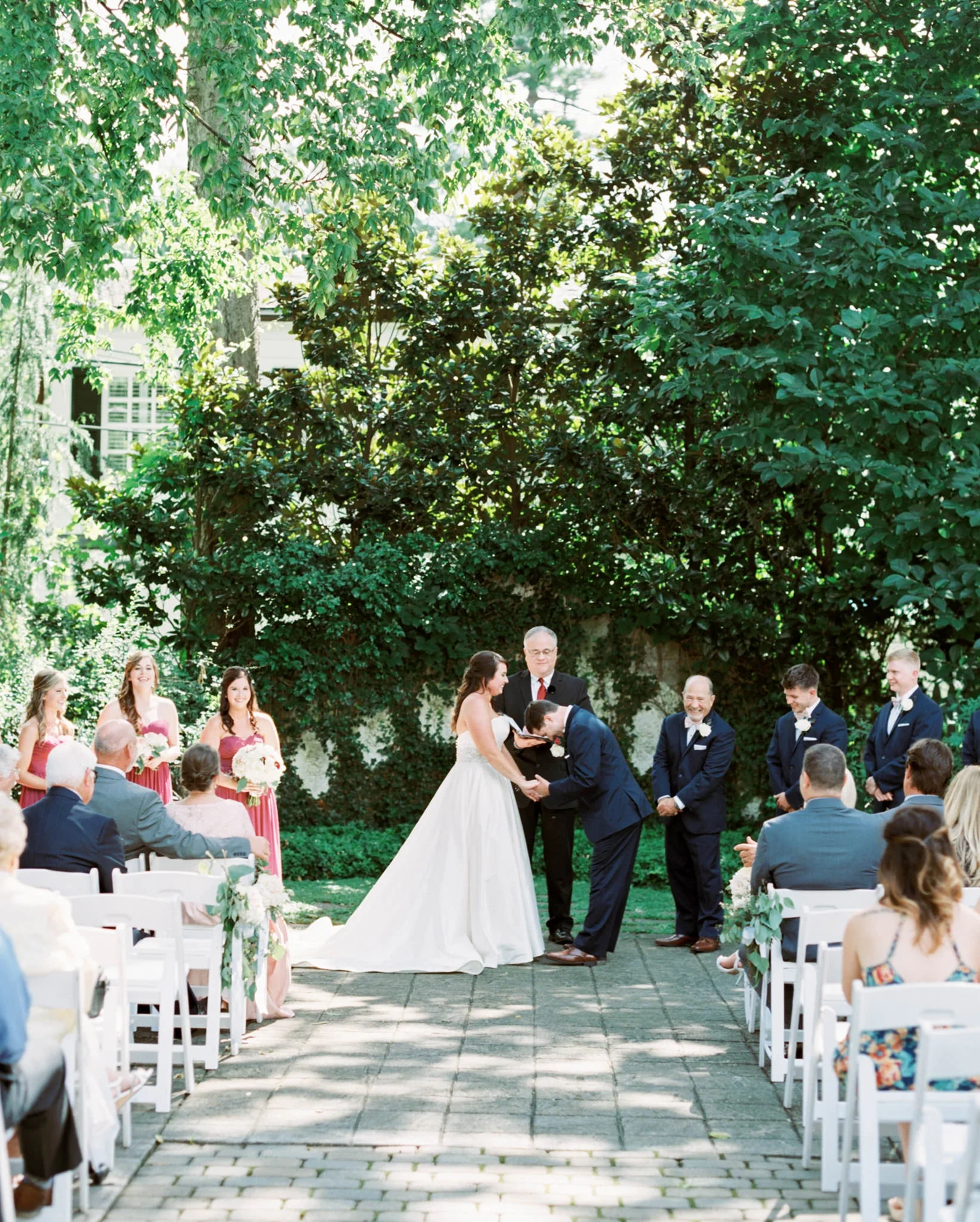 8 Tips for Hosting an Outdoor Wedding Ceremony and/or Reception