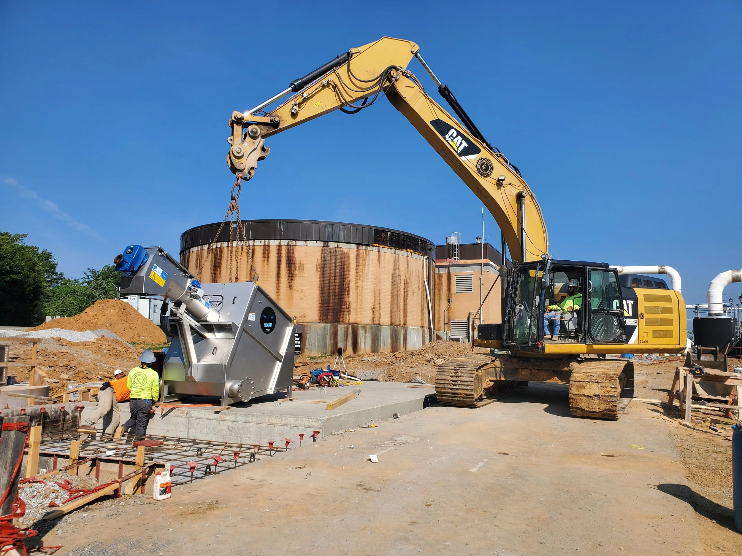 LEBANON WWTP SEPTAGE RECEIVING STATION AND UPGRADES — J. Cumby Construction