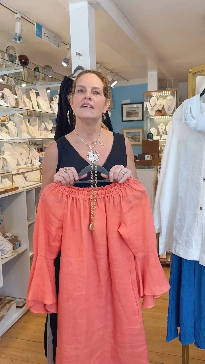 Betsy Frost's unique jewelry website with information on her unique ...