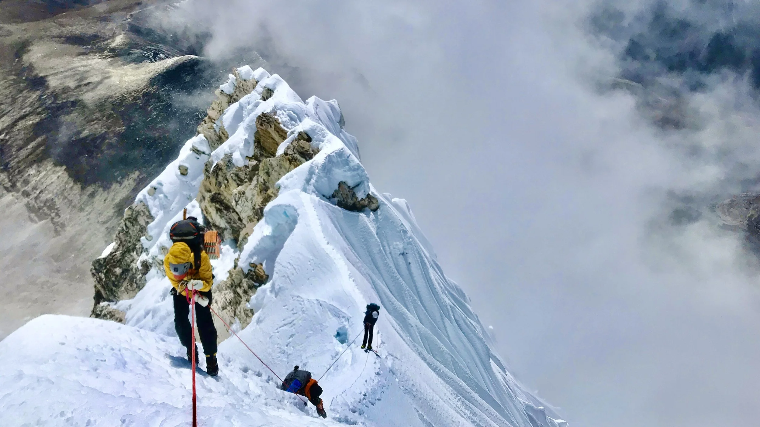 The Altitude Centre. Pre-acclimatisation and hypoxic training at home ...