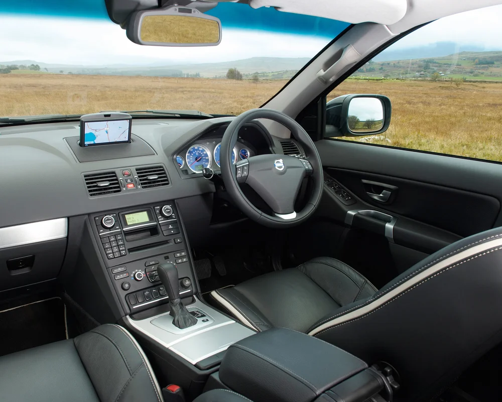 Volvo XC90 (2002-2015) — New Car Net