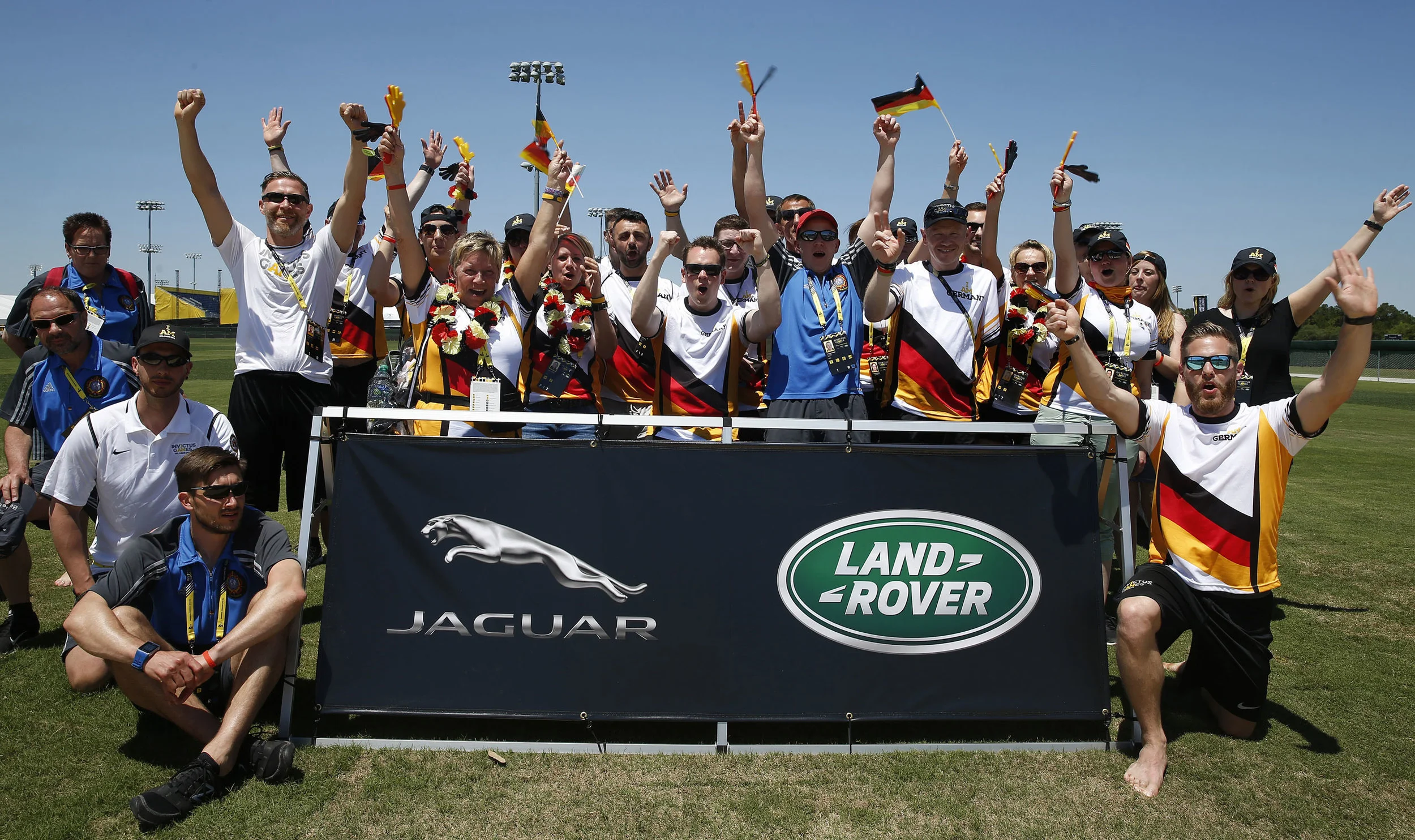 Prince Harry takes on JLR Driving Challenge at Invictus Games — New Car Net