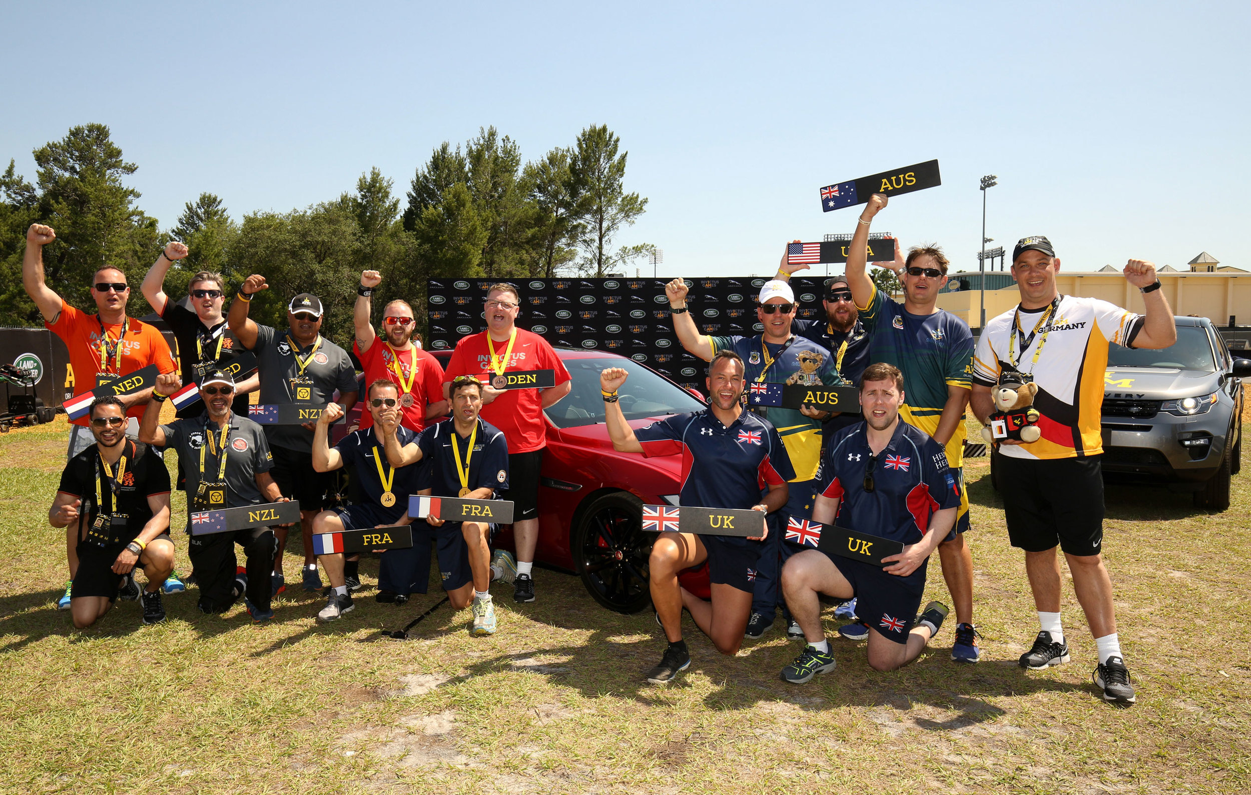 Prince Harry takes on JLR Driving Challenge at Invictus Games — New Car Net