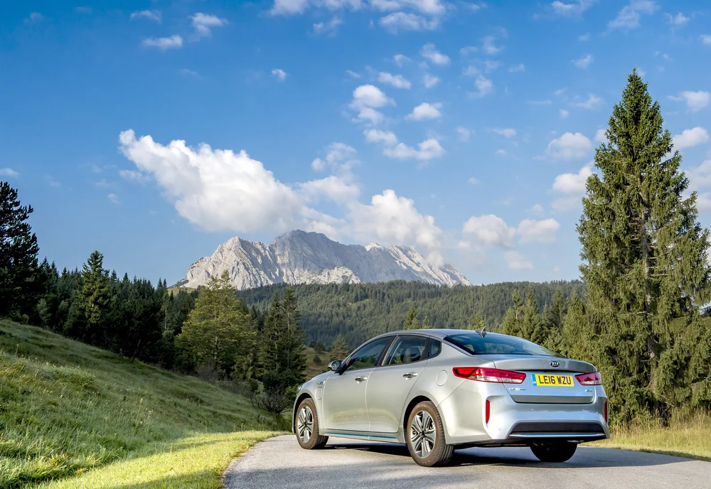Kia launches plug-in hybrid Optima PHEV — New Car Net